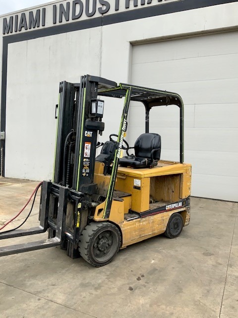 Pre-Owned Equipment - Electric Forklift - Miami Industrial Trucks